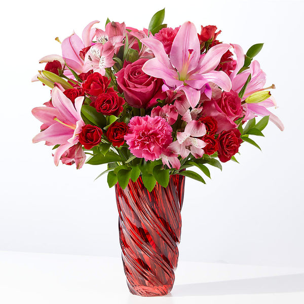 In Love Bouquet with Luxe Swirl Vase–Pierson's Flower Shop & Greenhouses